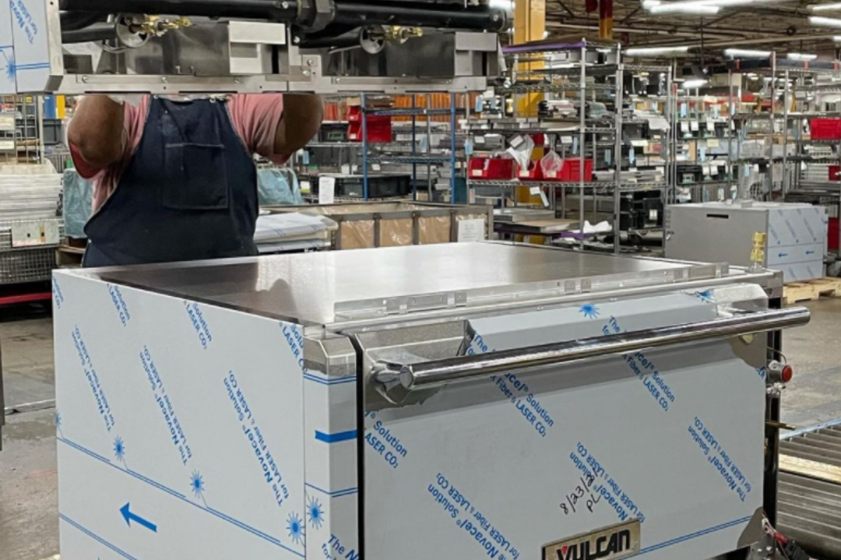 Vulcan To Open Interactive Center of Excellence - Foodservice Equipment ...