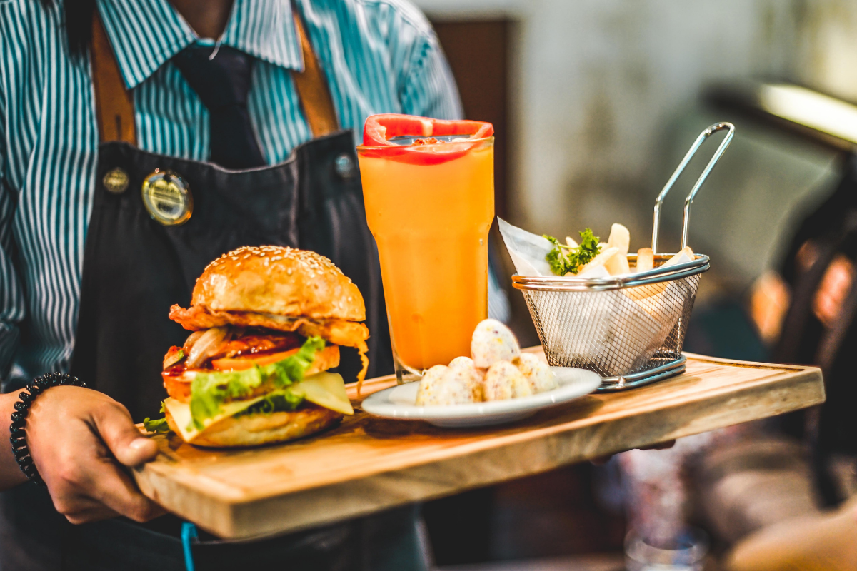 Sales Fared Well For Full Service Restaurants In 2021 Though Profit sales-fared-well-for-full-service-restaurants-in-2021-though-profit