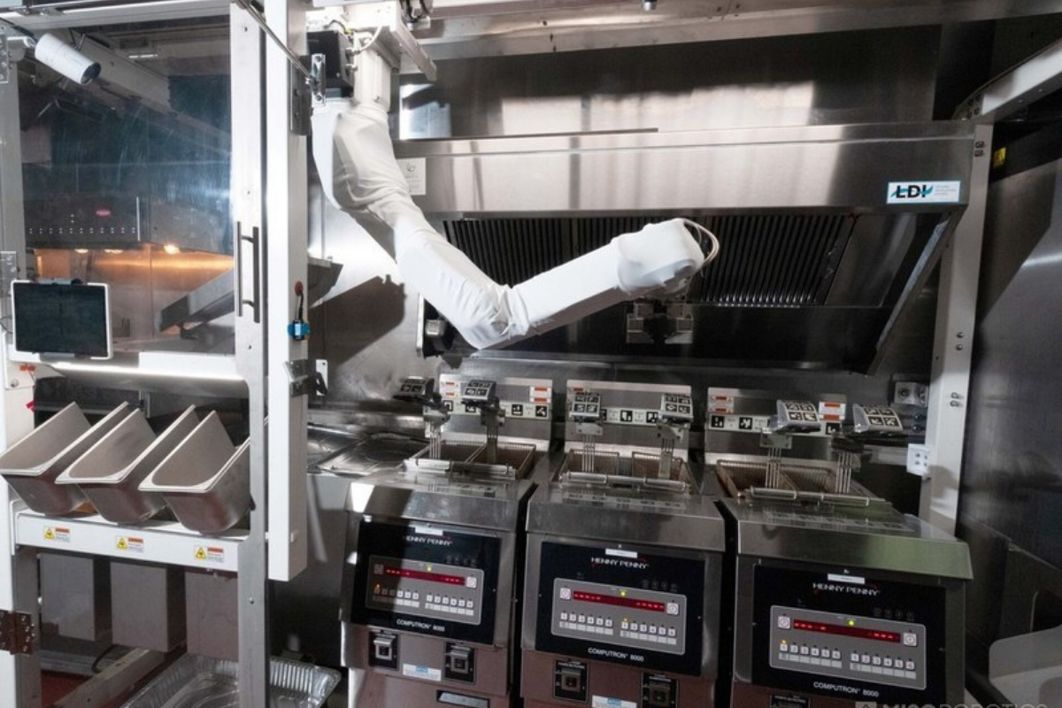 White Castle Doubles Down on Back-of-House Automation - Foodservice ...