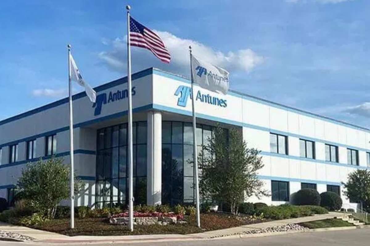 Antunes Announces Two Executive Promotions - Foodservice Equipment ...