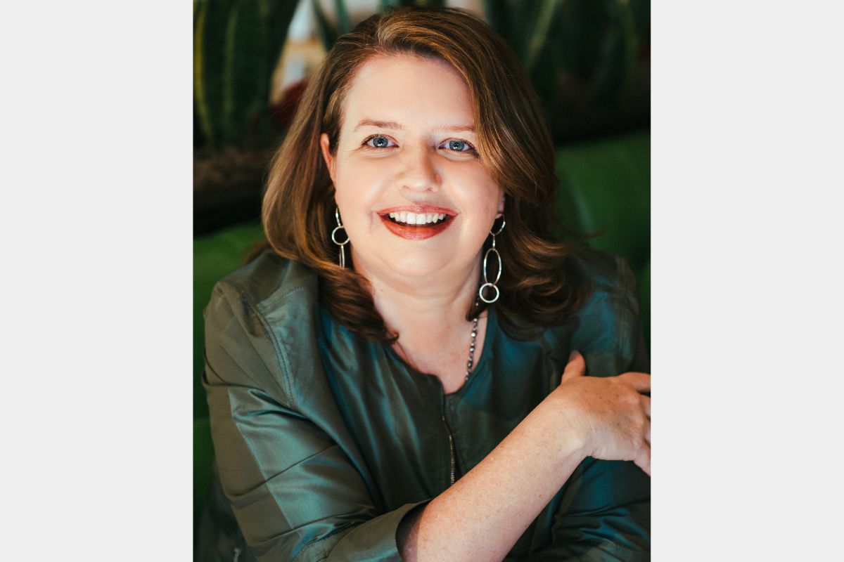 Former Starbucks Exec Named President of Dutch Bros - Foodservice ...