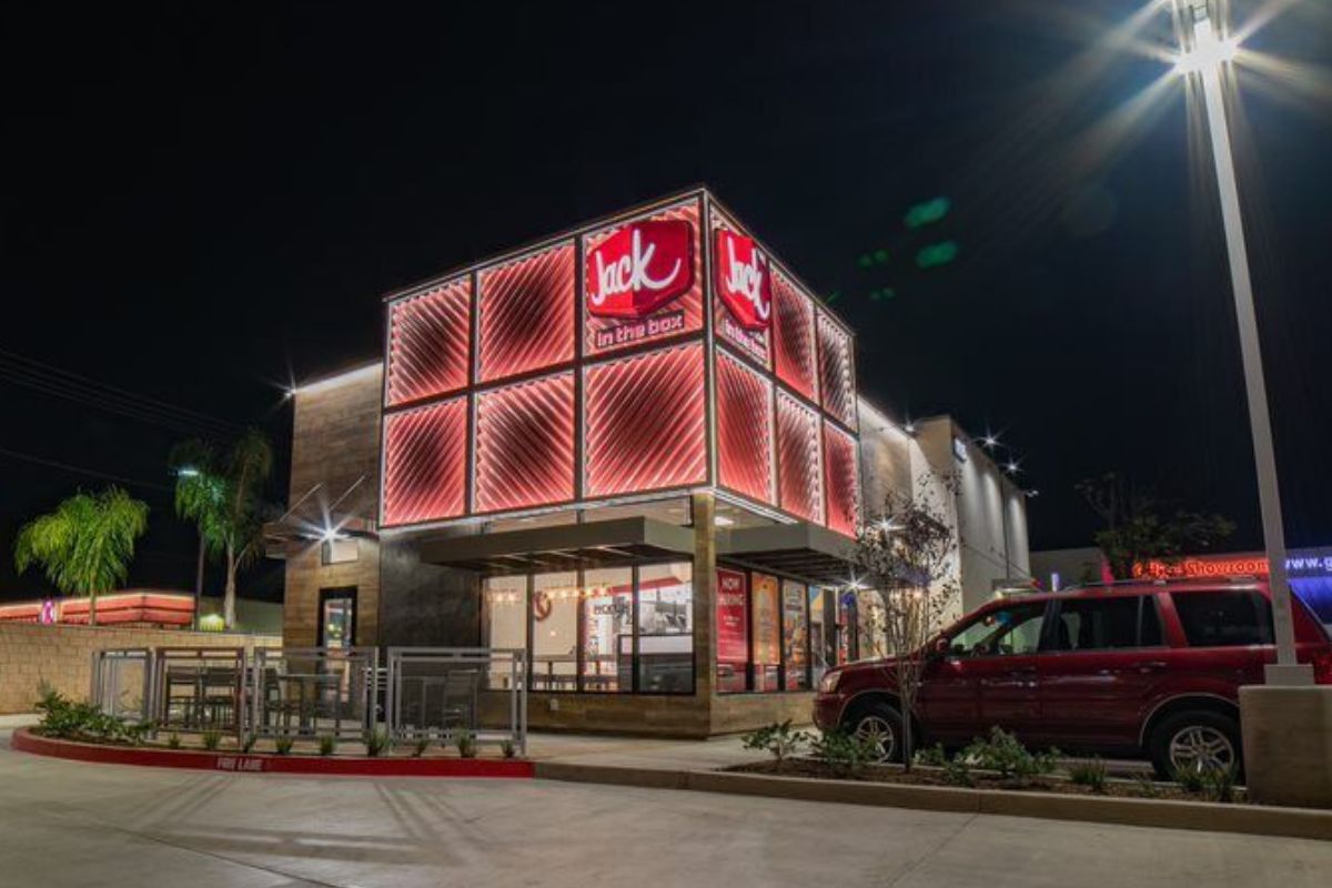 Jack in the Box CFO Resigns - Foodservice Equipment Reports Magazine