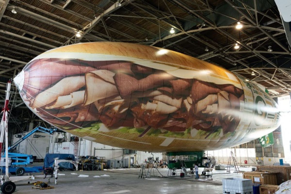 Subway Launches a Floating Restaurant - Foodservice Equipment Reports ...