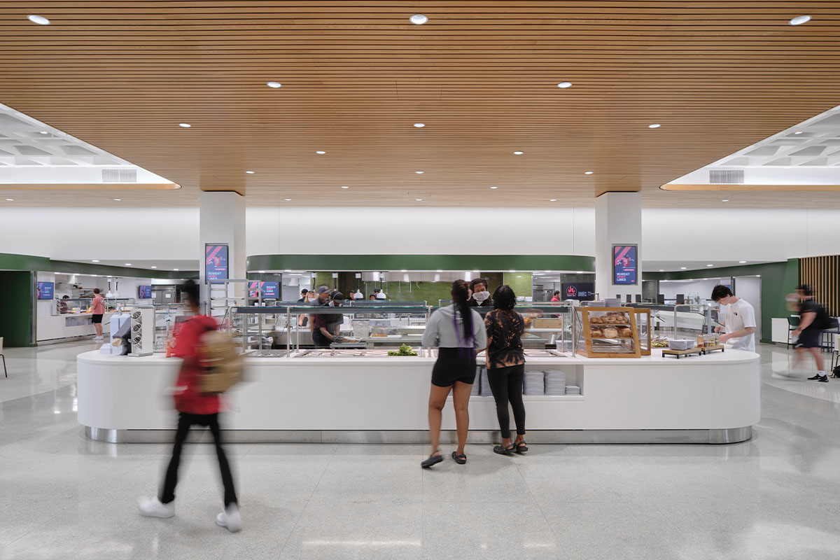 Inside Look at the University of Cincinnati’s Newest Servery ...