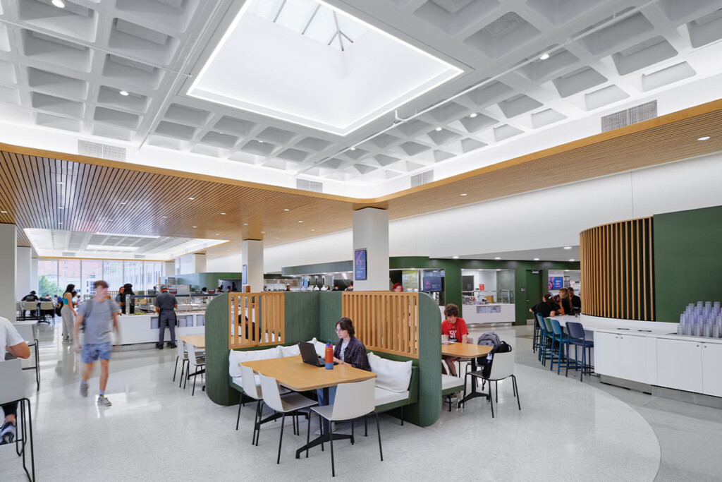 Inside Look at the University of Cincinnati’s Newest Servery ...