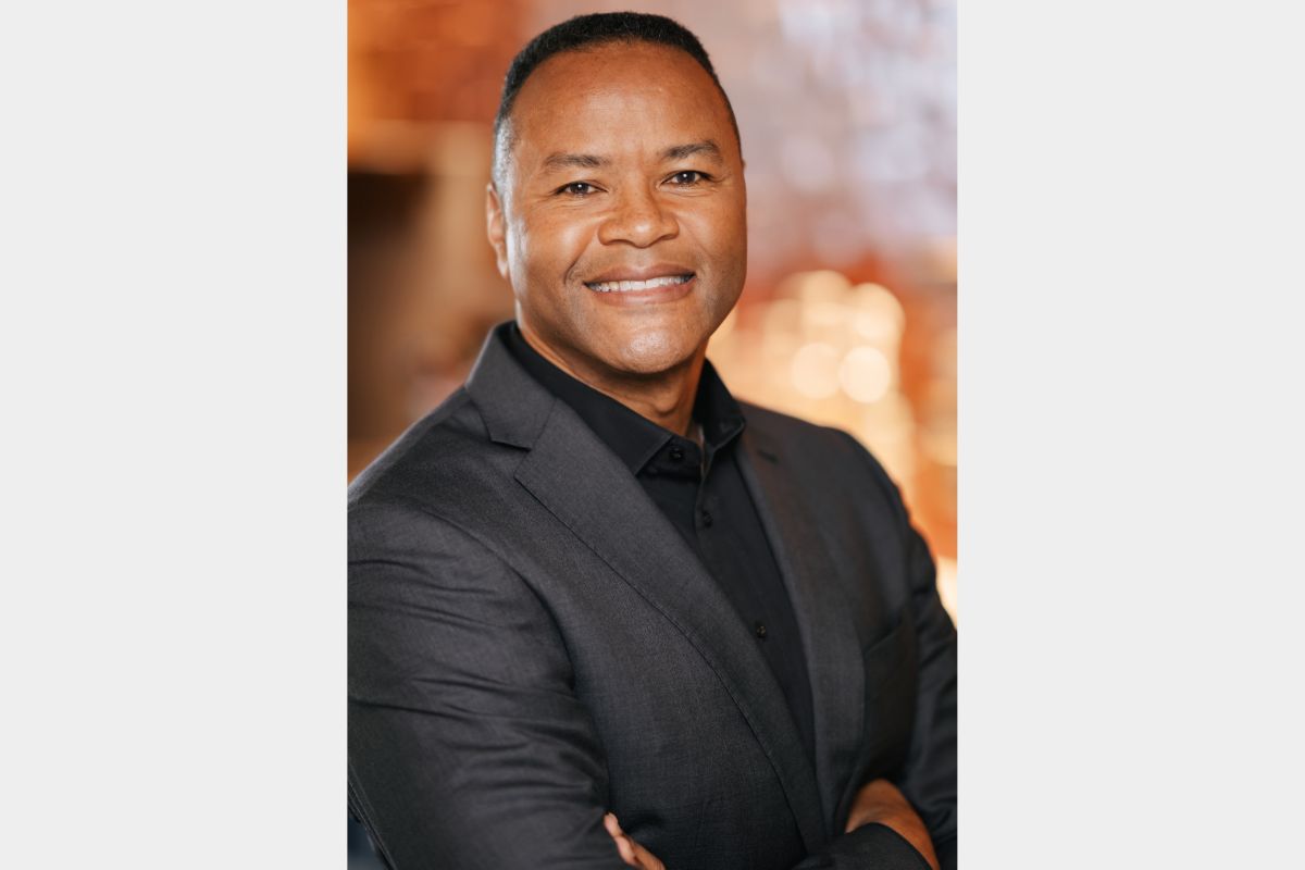 Starbucks Queues Up Leadership Changes