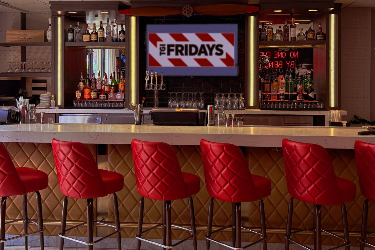 TGI Fridays Debuts a Model for Hotels - Foodservice Equipment Reports ...