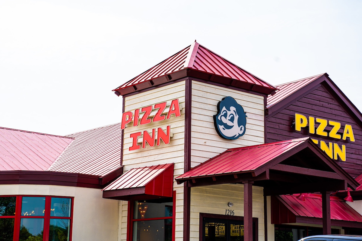Pizza Inn Cooks Up New Multiunit Agreement in Egypt