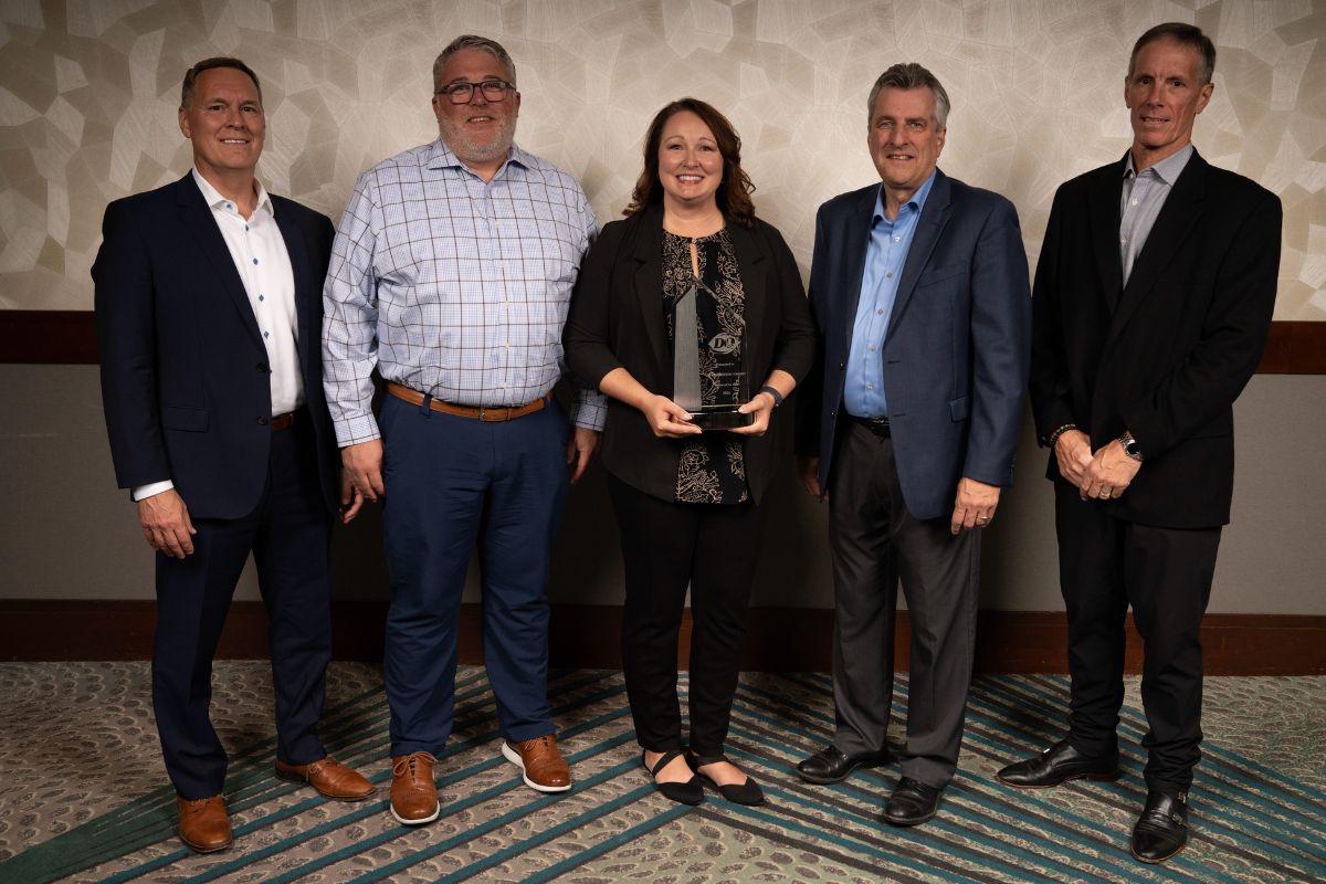 Wasserstrom Earns DQ’s Vendor of the Year Award - Foodservice Equipment ...